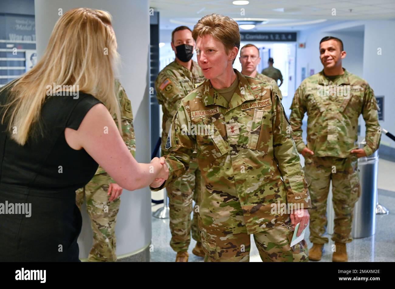 Lauderback hi-res stock photography and images - Alamy