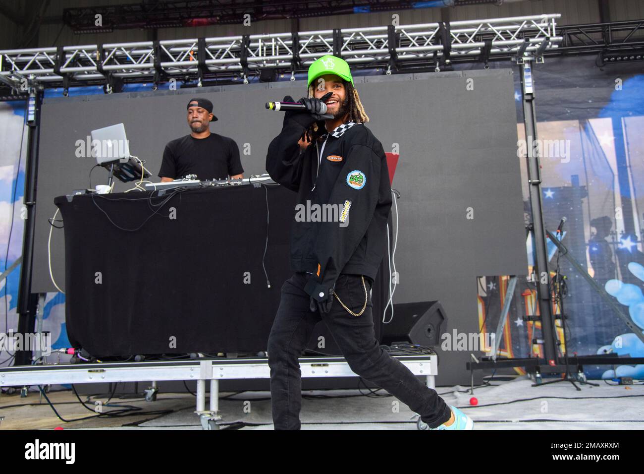 The Future Kingz perform with The X-Ecutioners during the 2022 ...