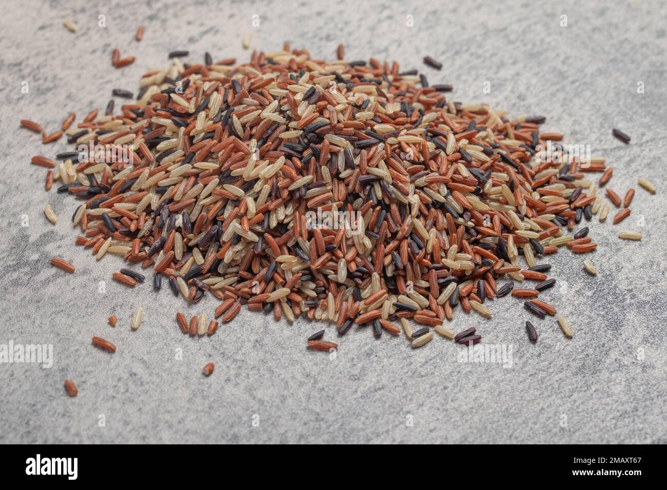 Raw three color jasmine rice.Thai rice grains Stock Photo - Alamy