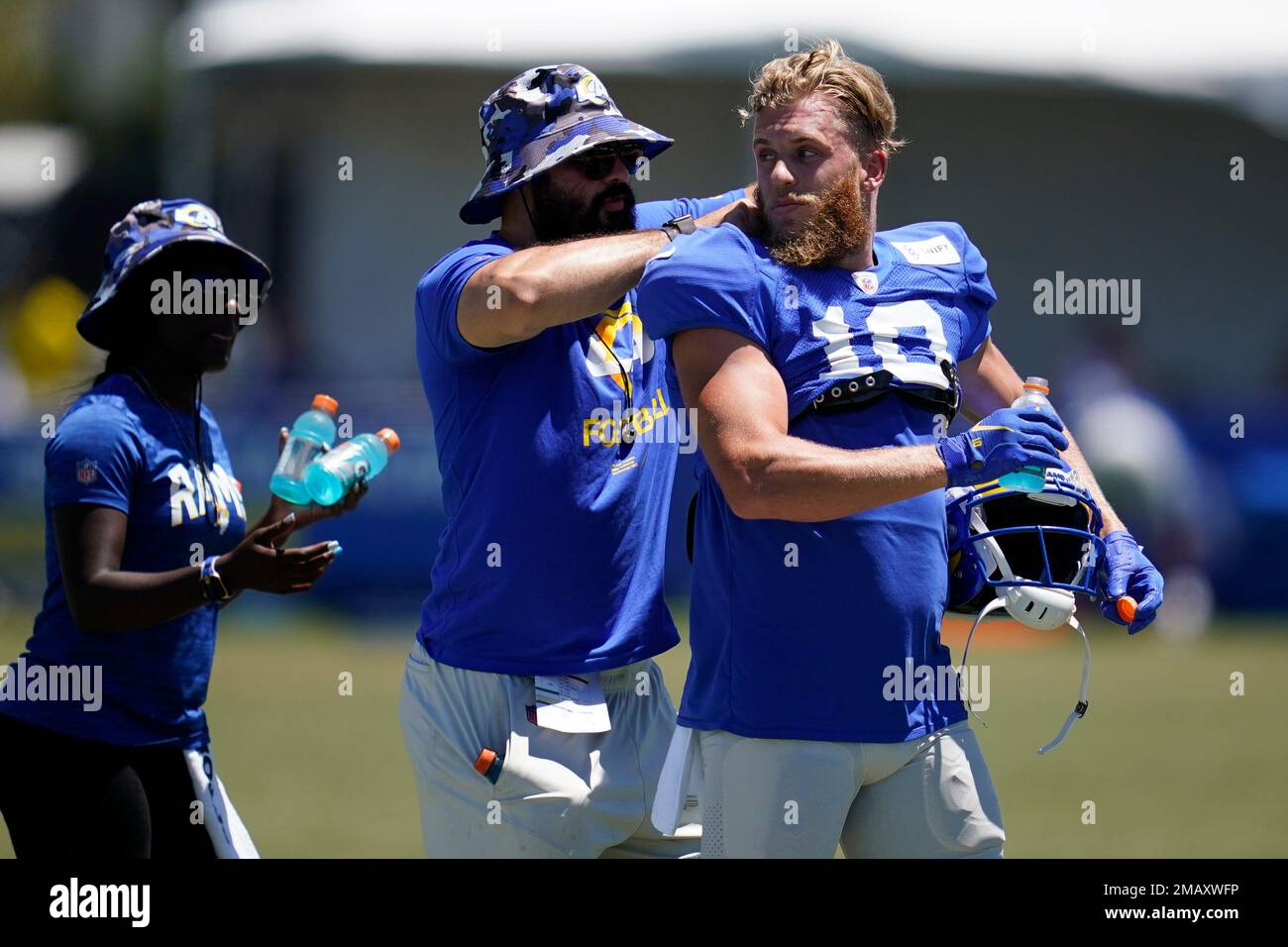 Los Angeles Rams wide receiver Cooper Kupp (10) participates in drills ...