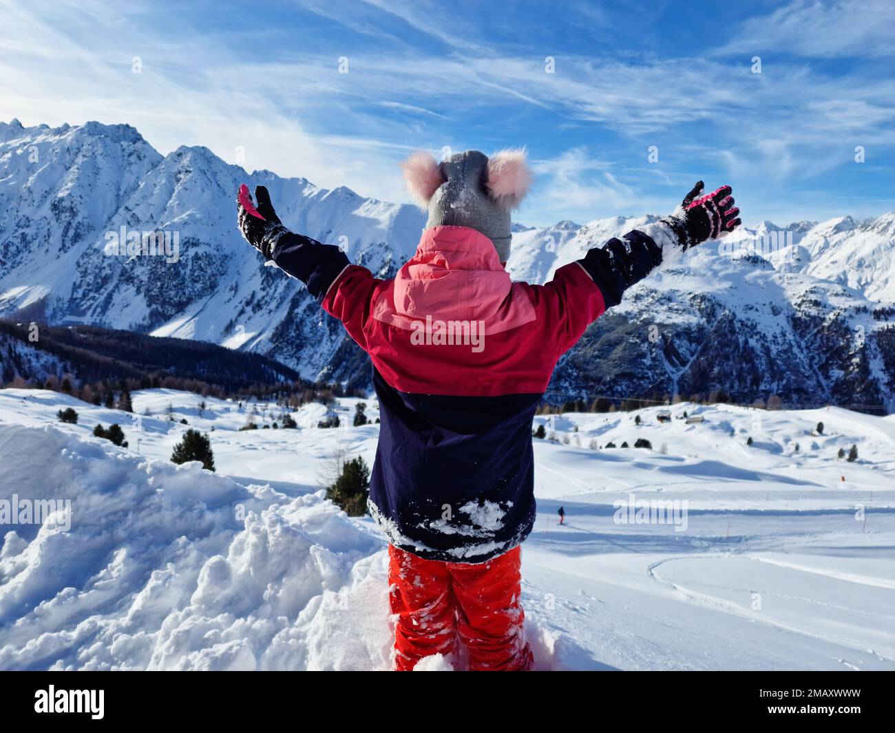 Child holiday hi-res stock photography and images - Alamy