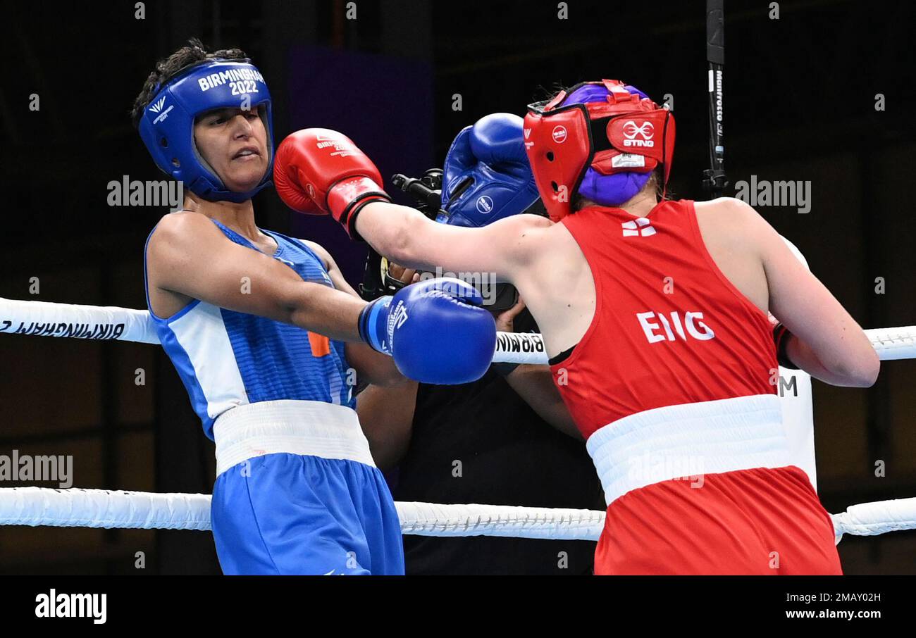 England's Gemma Paige Richardson, right, and India's Jaismine Jaismine compete during the Women ...