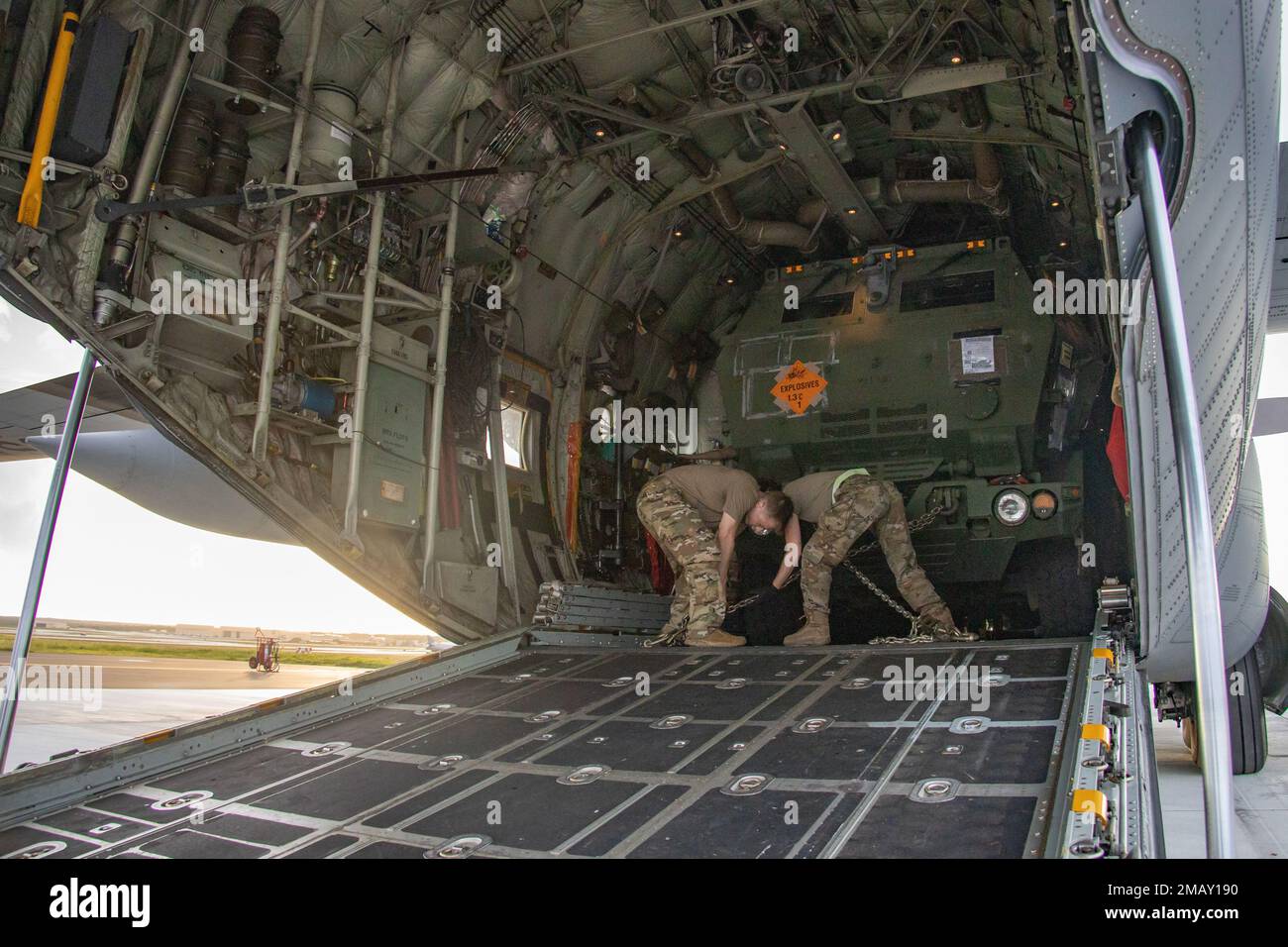U.S. Air Force Airmen with Air National Guard, 133rd Airlift Wing, St ...