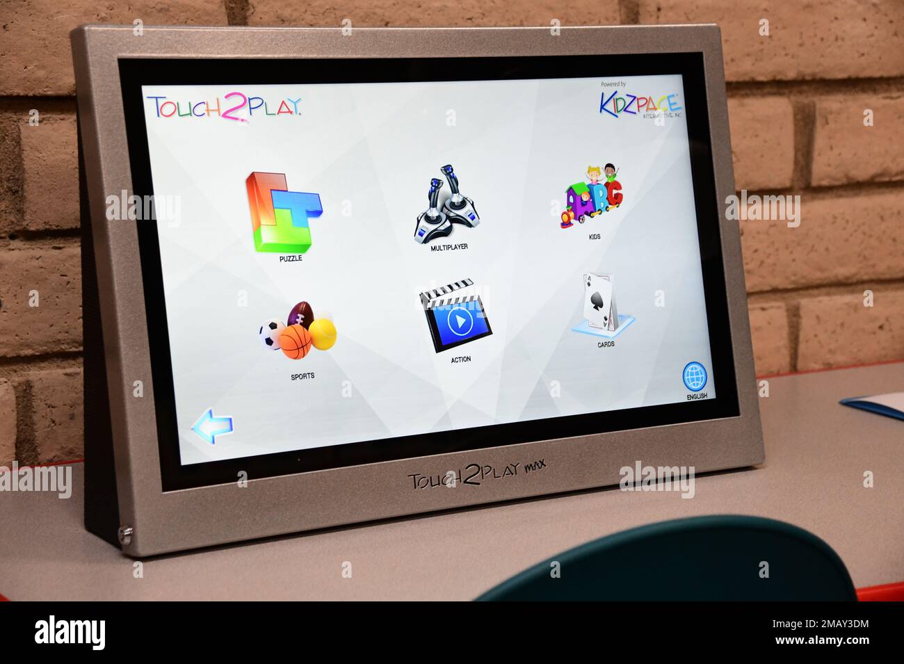 Touch2play hi-res stock photography and images - Alamy