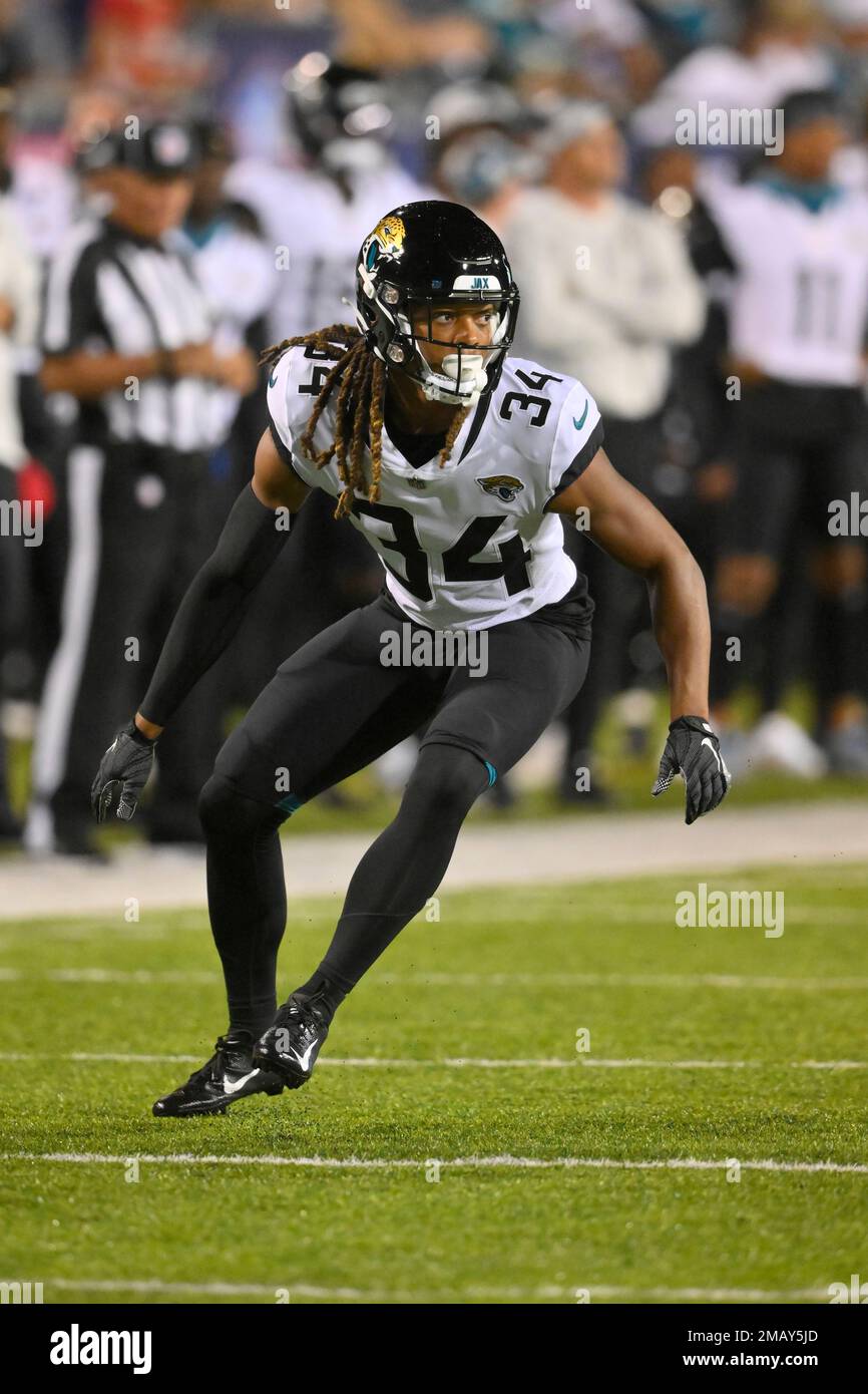 Jacksonville Jaguars cornerback Gregory Junior (34) defends during the ...
