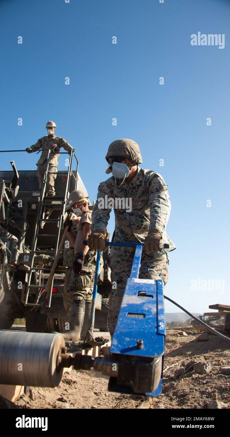 U.S. Marines with Marine Wing Support Squadron 372, Marine Air Control ...