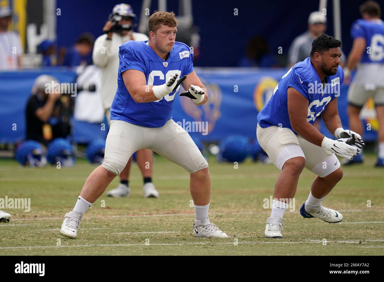 Los Angeles Rams offensive guard Logan Bruss (60) participates in ...