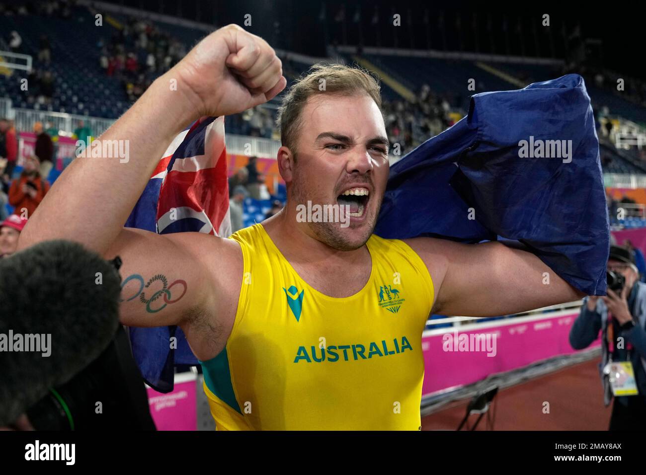 Matthew Denny of Australia celebrates after winning the gold medal in ...