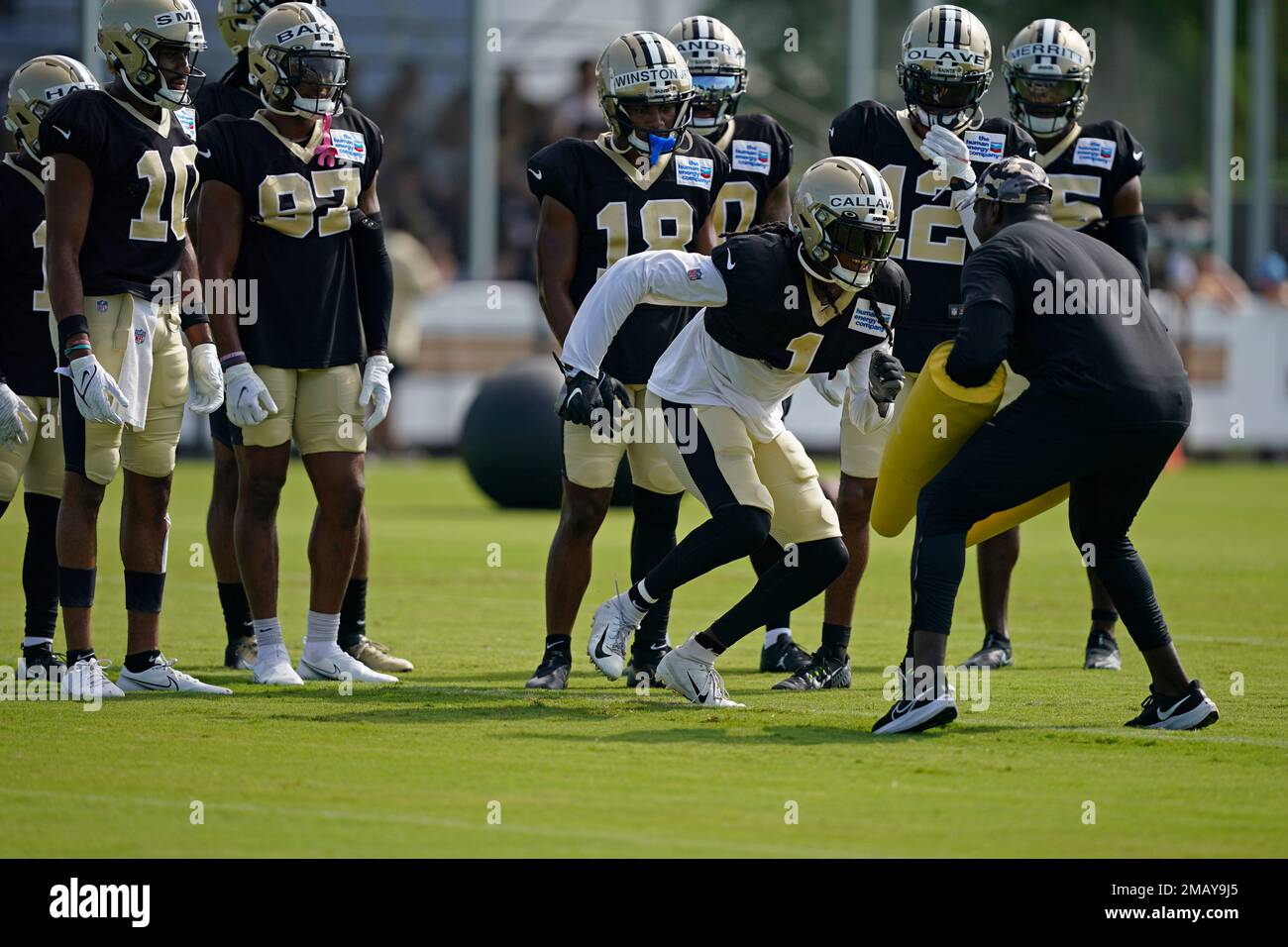 New Orleans Saints wide receiver Marquez Callaway (1) runs through ...