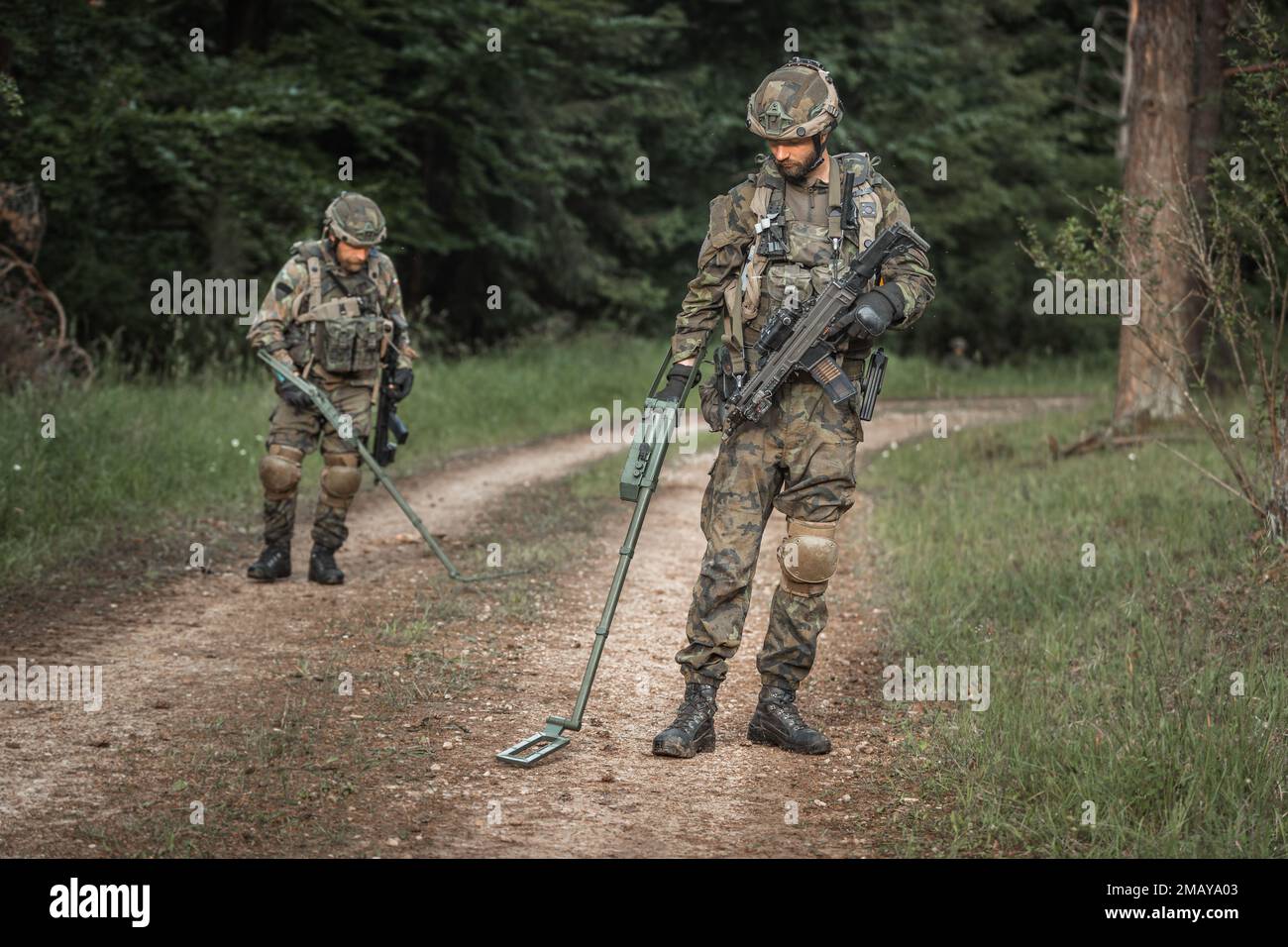 Platoon sweep hi-res stock photography and images - Alamy