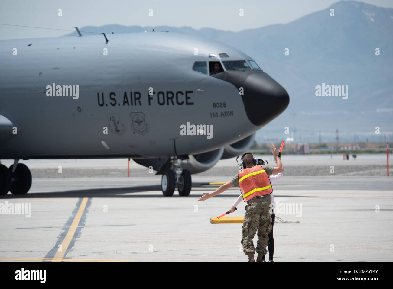 Air Force Lt Col Dan Hale takes his Fini-flight at Roland Wright Air ...