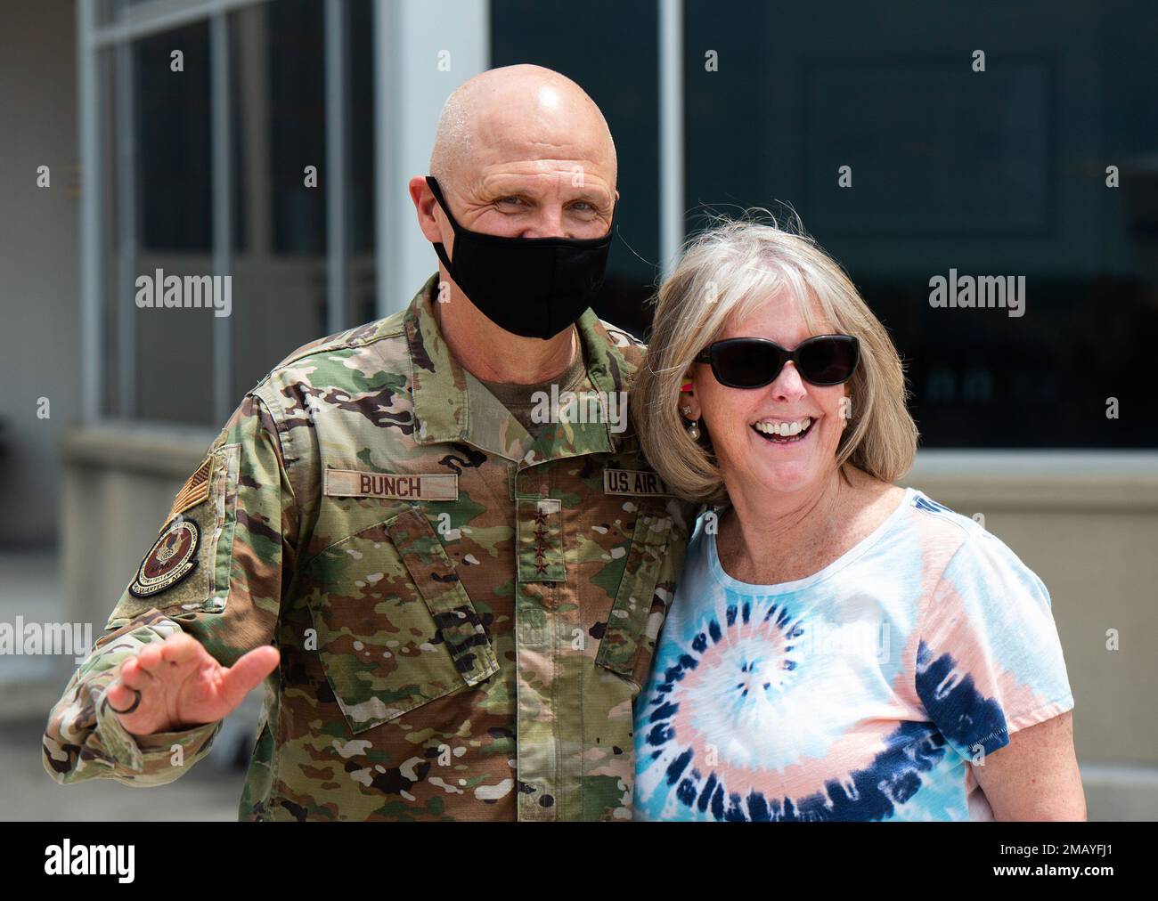 Gen. Arnold W. Bunch, Jr., Air Force Materiel Command commander, and ...