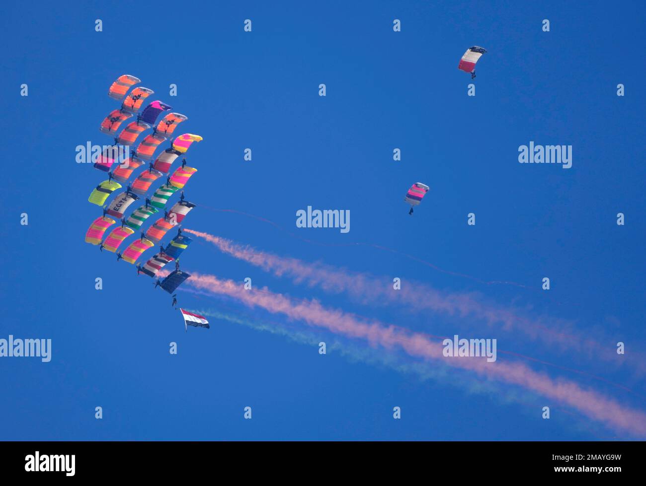 Egyptian air force "Silver Stars" aerobatic paratroopers perform at ...