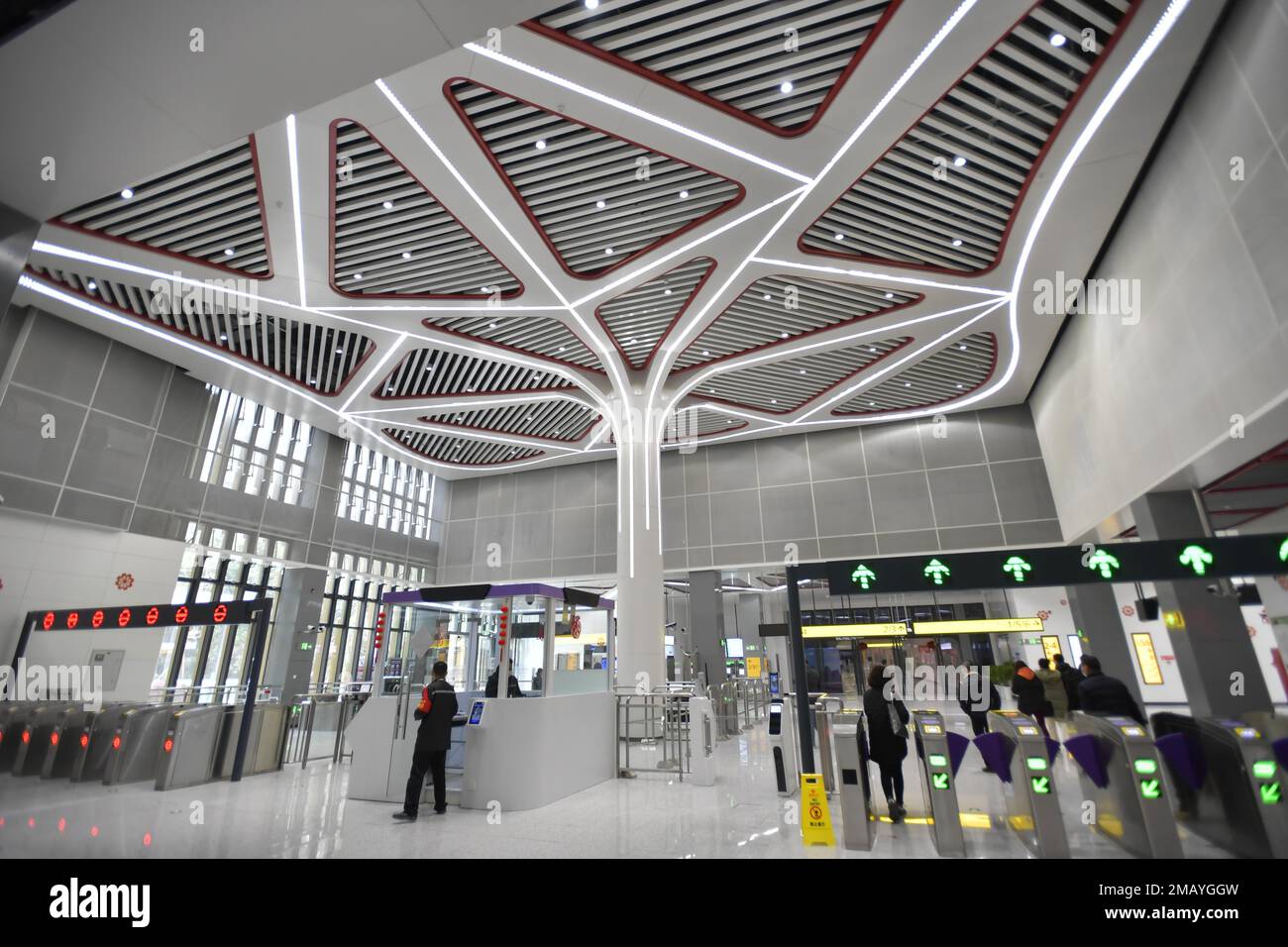 The first rail station built on the river-crossing bridge - Zengjiayan ...