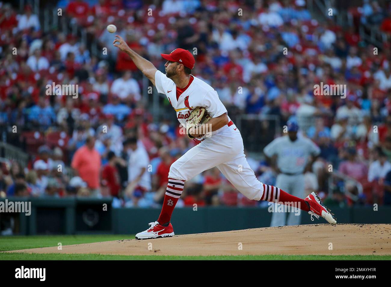 St. Louis Cardinals starting pitcher Adam Wainwright (50) delivers ...