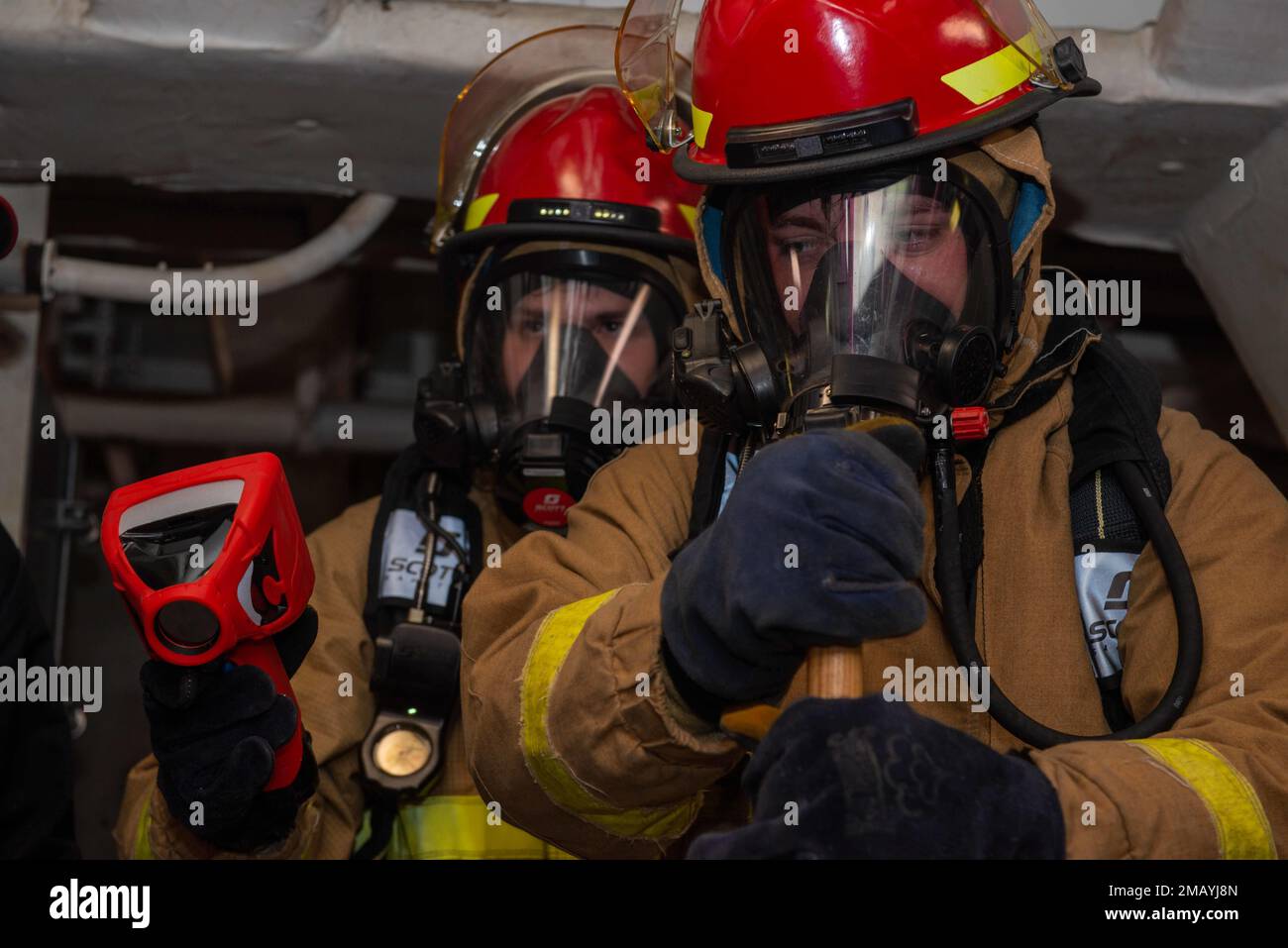 220608-N-LI114-1047 PHILIPPINE SEA (June 8, 2022) Damage Controlman ...