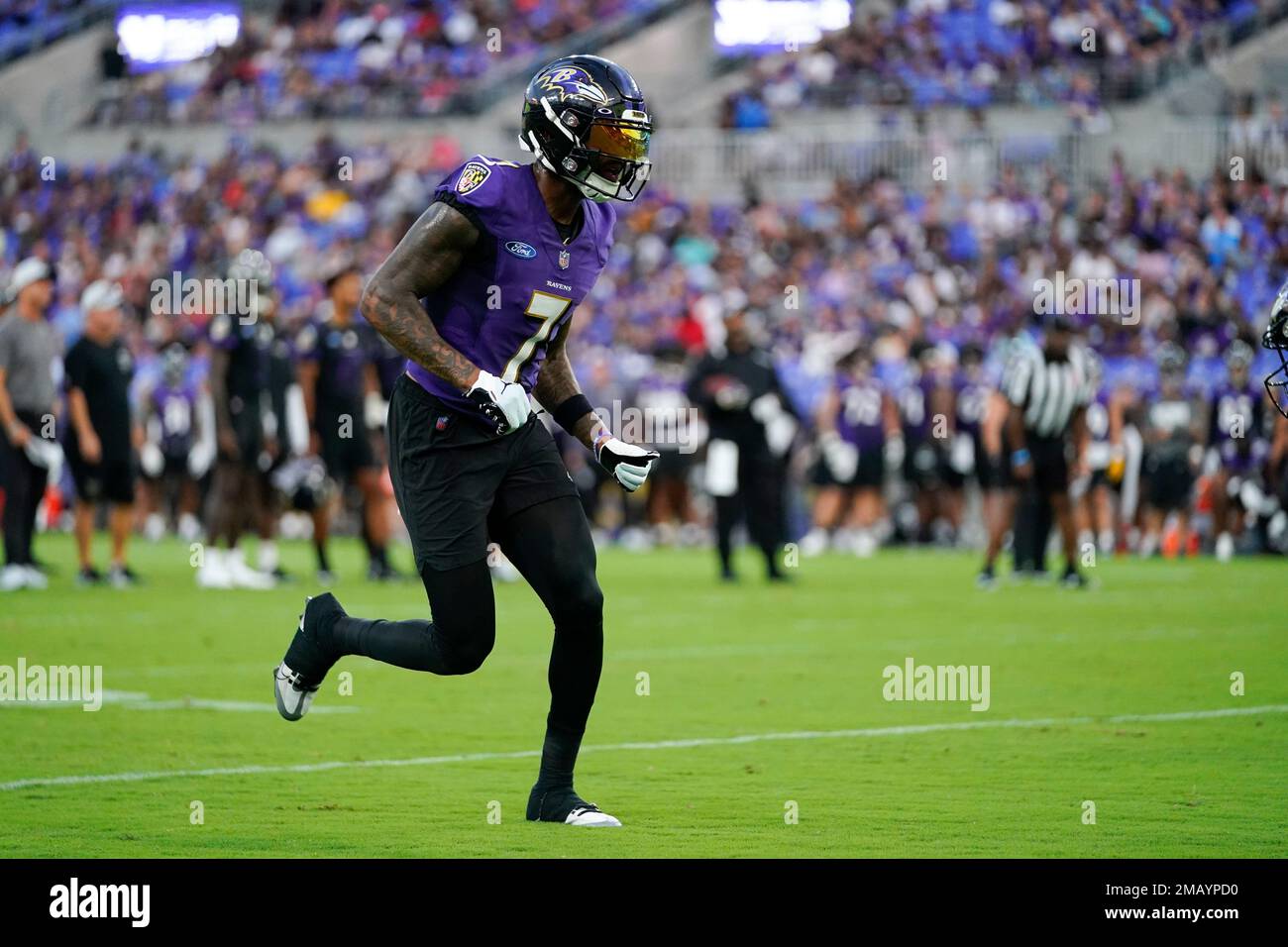 Baltimore Ravens wide receiver Rashod Bateman works out during the team ...