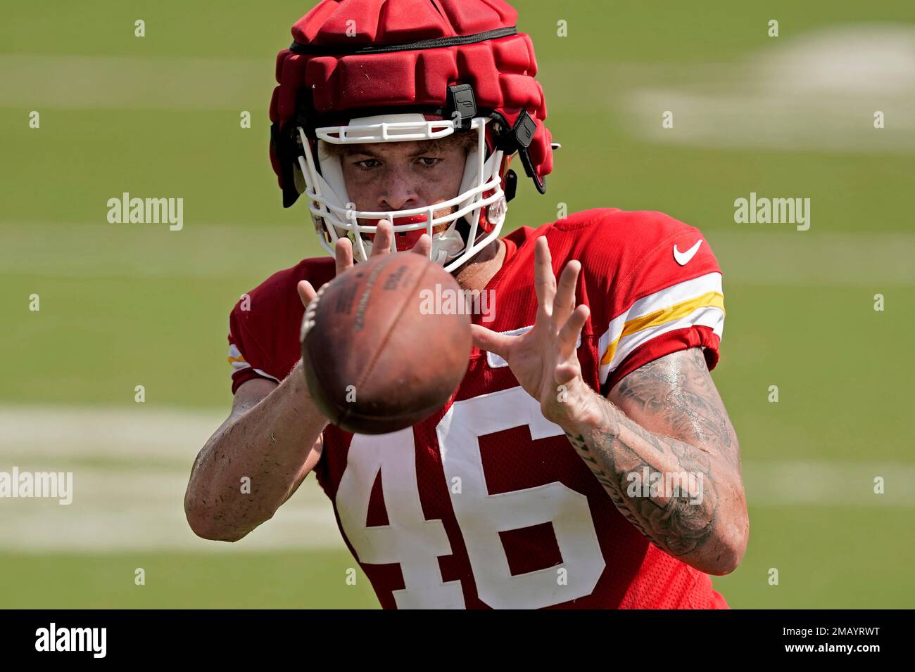 Kansas City Chiefs tight end Jordan Franks catches a ball during NFL ...