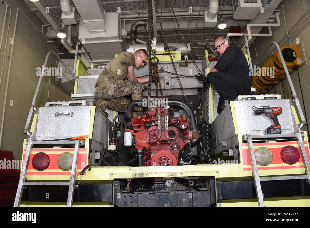185th Air Refueling Wing vehicle mechanics Technical Sgt. Jason Lammers ...