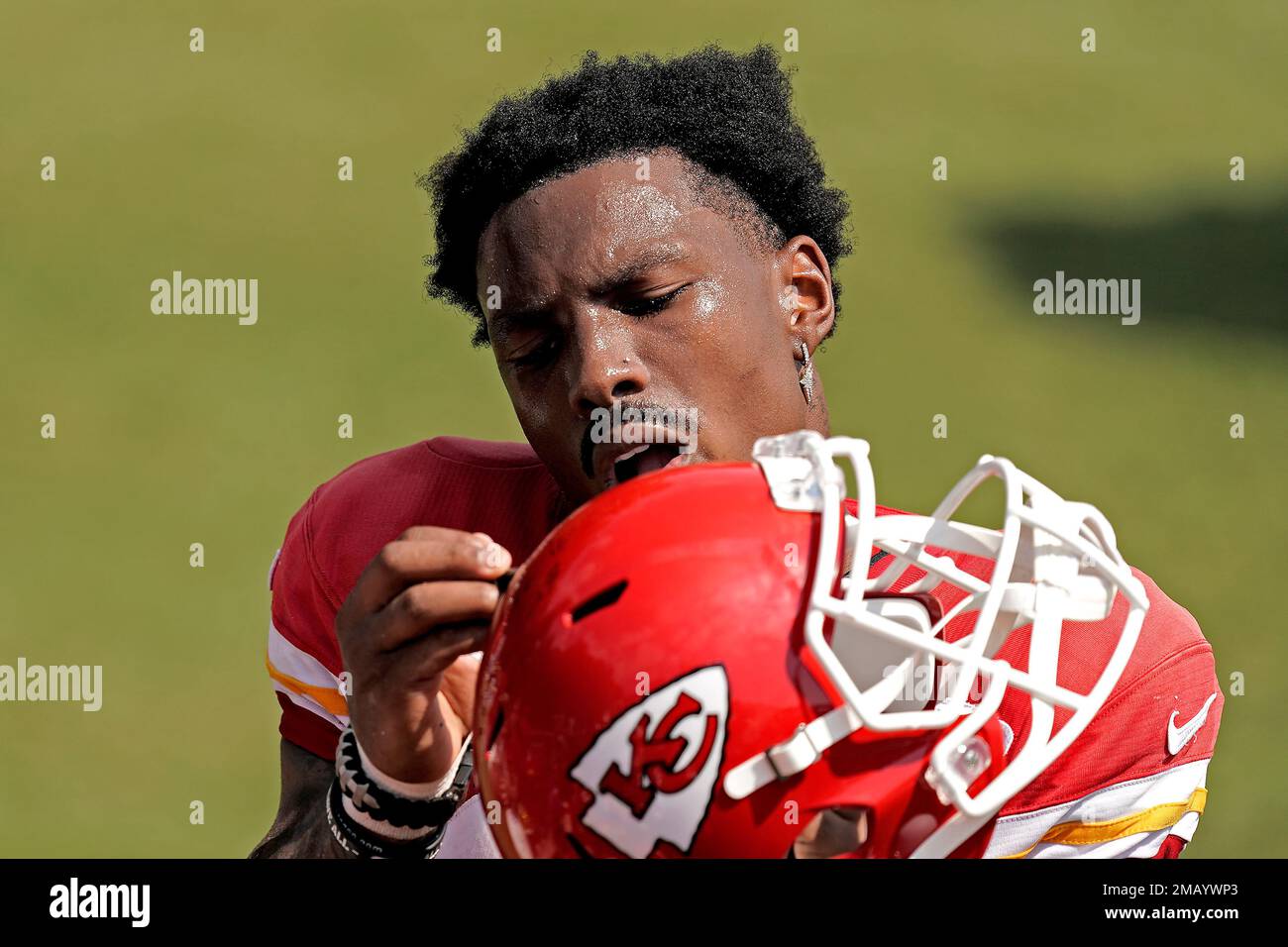 Kansas City Chiefs wide receiver Mecole Hardman signs autographs during ...