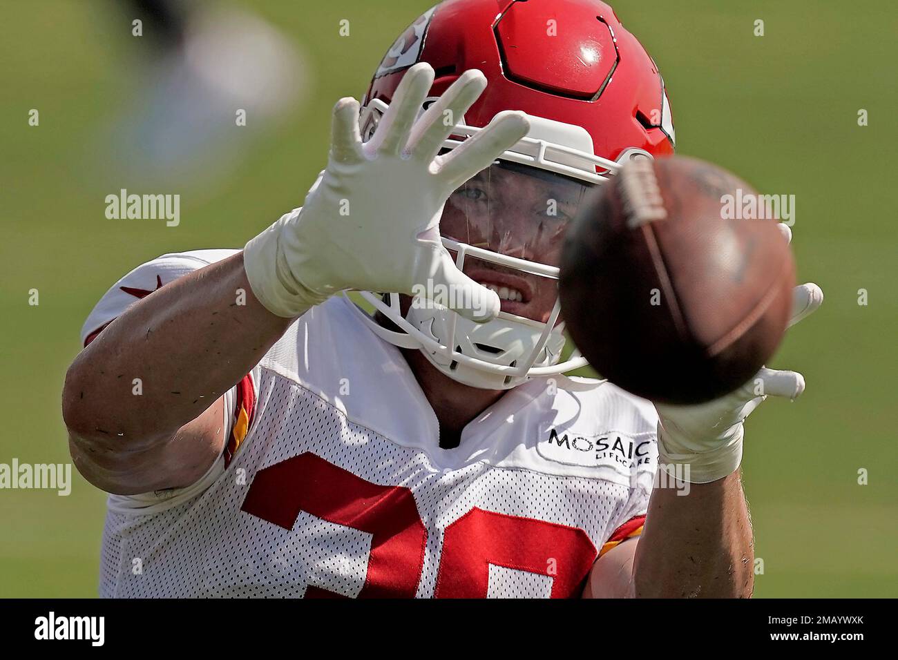 Kansas City Chiefs defensive back Zayne Anderson catches a ball during ...
