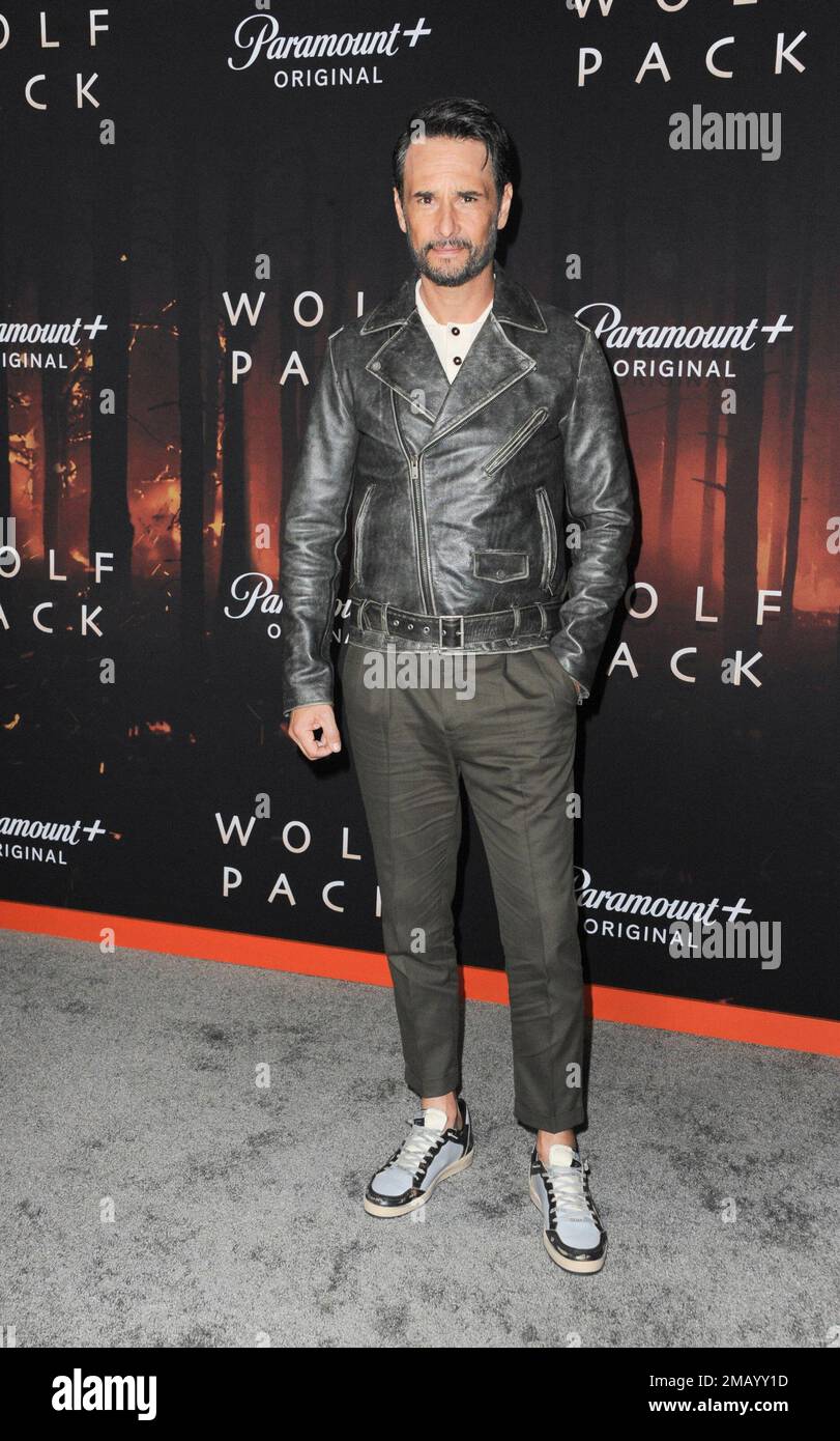 Rodrigo Santoro Height