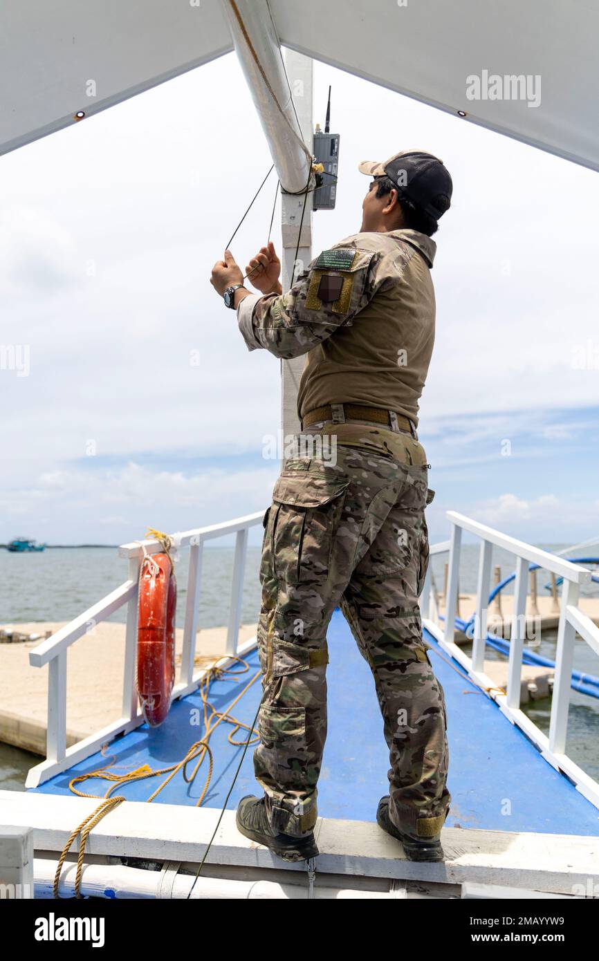 Philippines training vessel hi-res stock photography and images - Alamy