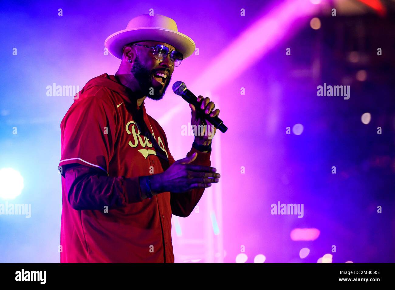 Singer Montell Jordan performs after a baseball game between the ...