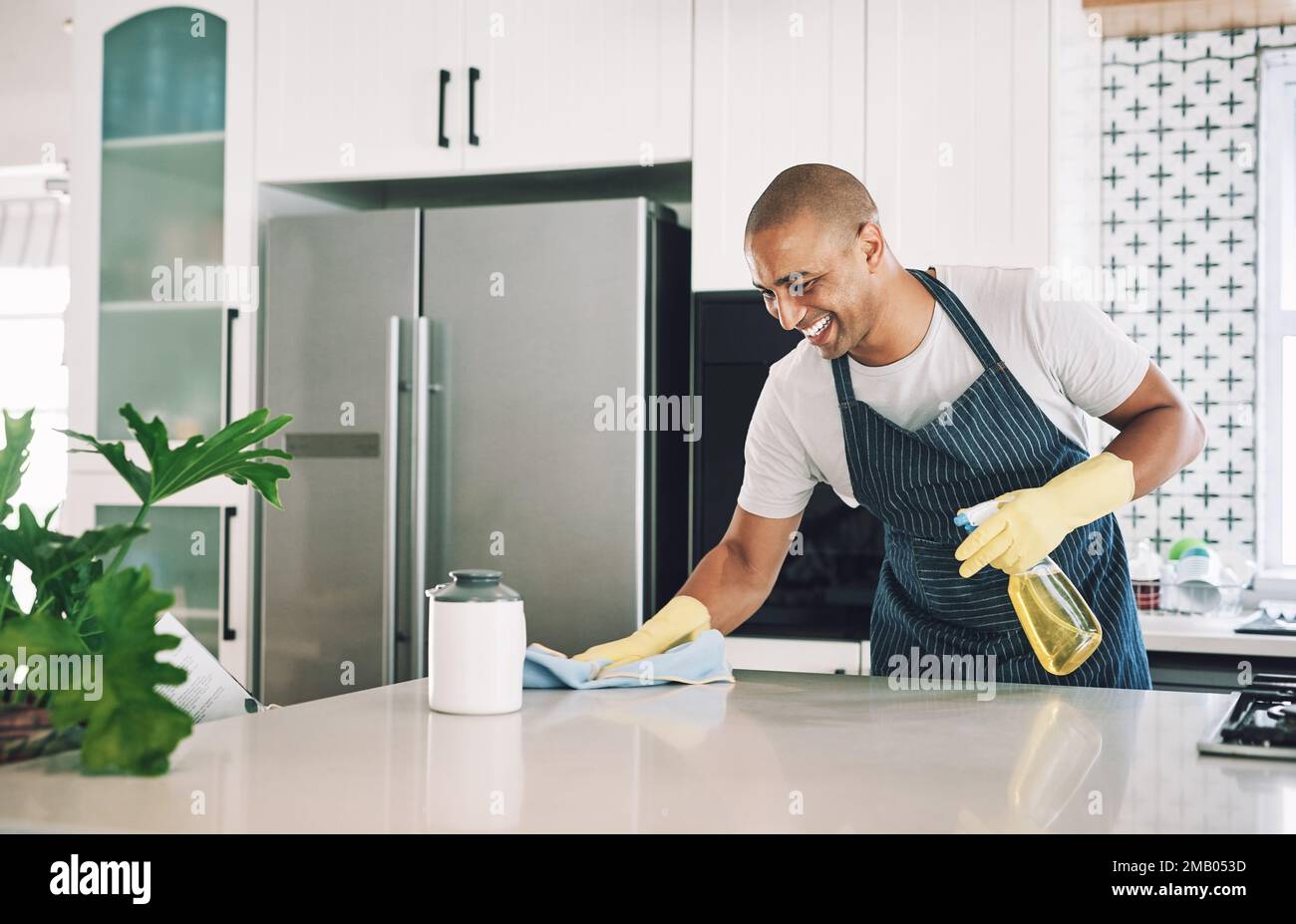 Wiping a surface hi-res stock photography and images - Alamy