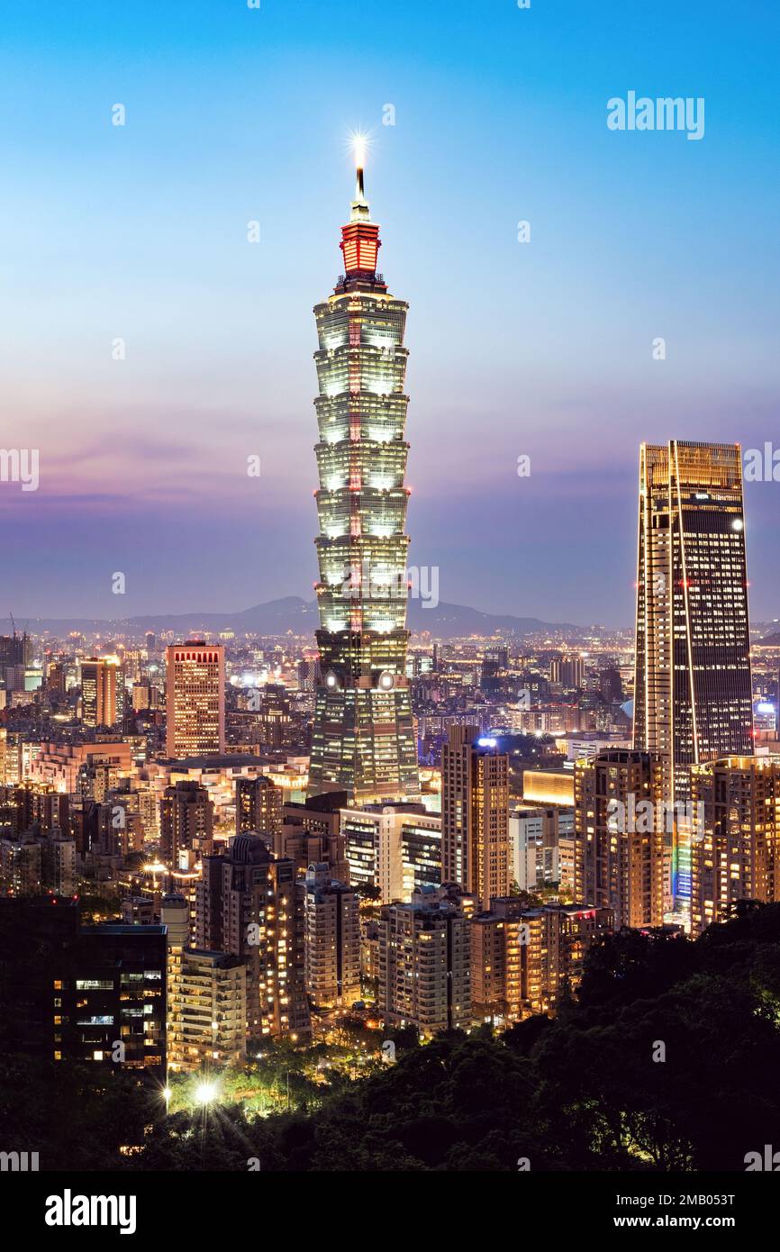 View from above, stunning aerial view of the Taipei City skyline ...