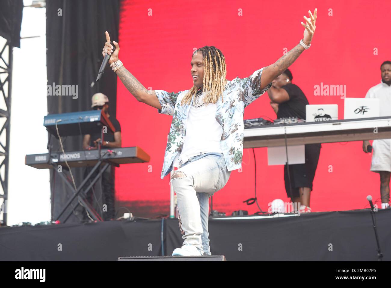 Lil Durk performs on day three of the Lollapalooza Music Festival on ...