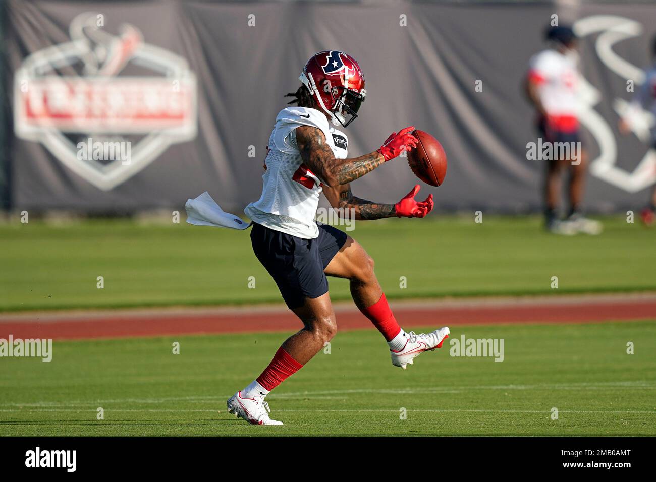 Houston Texans defensive back Derek Stingley Jr., (24) takes part in a drill during an NFL ...