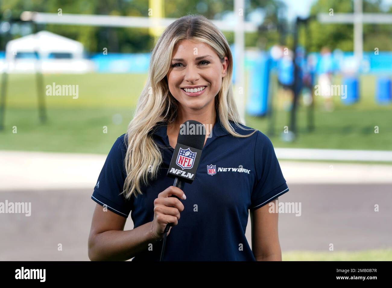 NFL Network reporter Dannie Rogers during works during a Detroit Lions ...