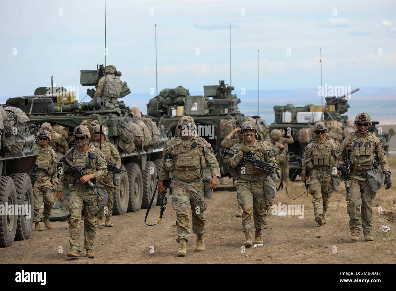 U.S. Army soldiers assigned to 2nd Stryker Brigade Combat Team, 7th ...