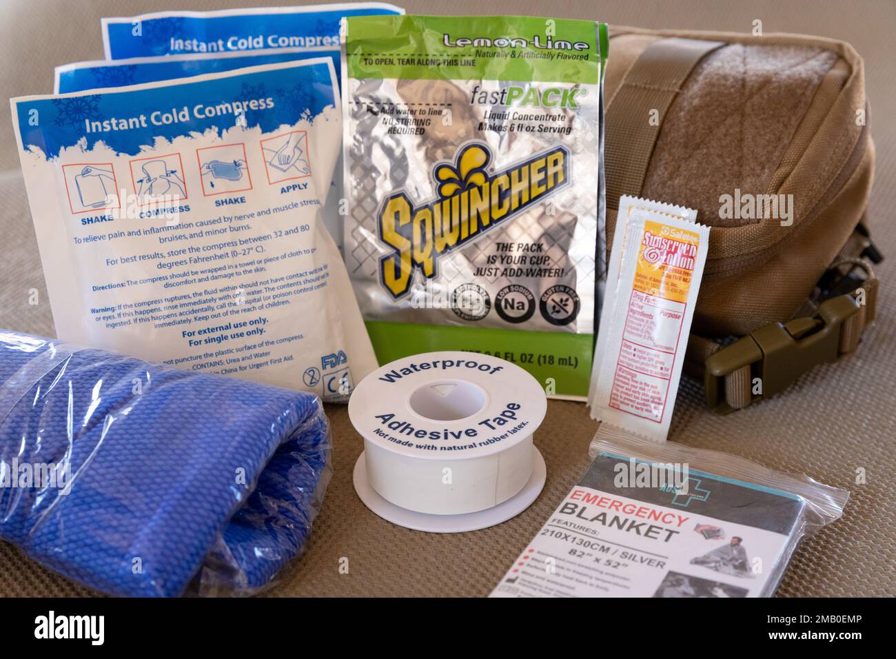 Contents of the new heat stress kit Go-Bag that Border Patrol agents ...