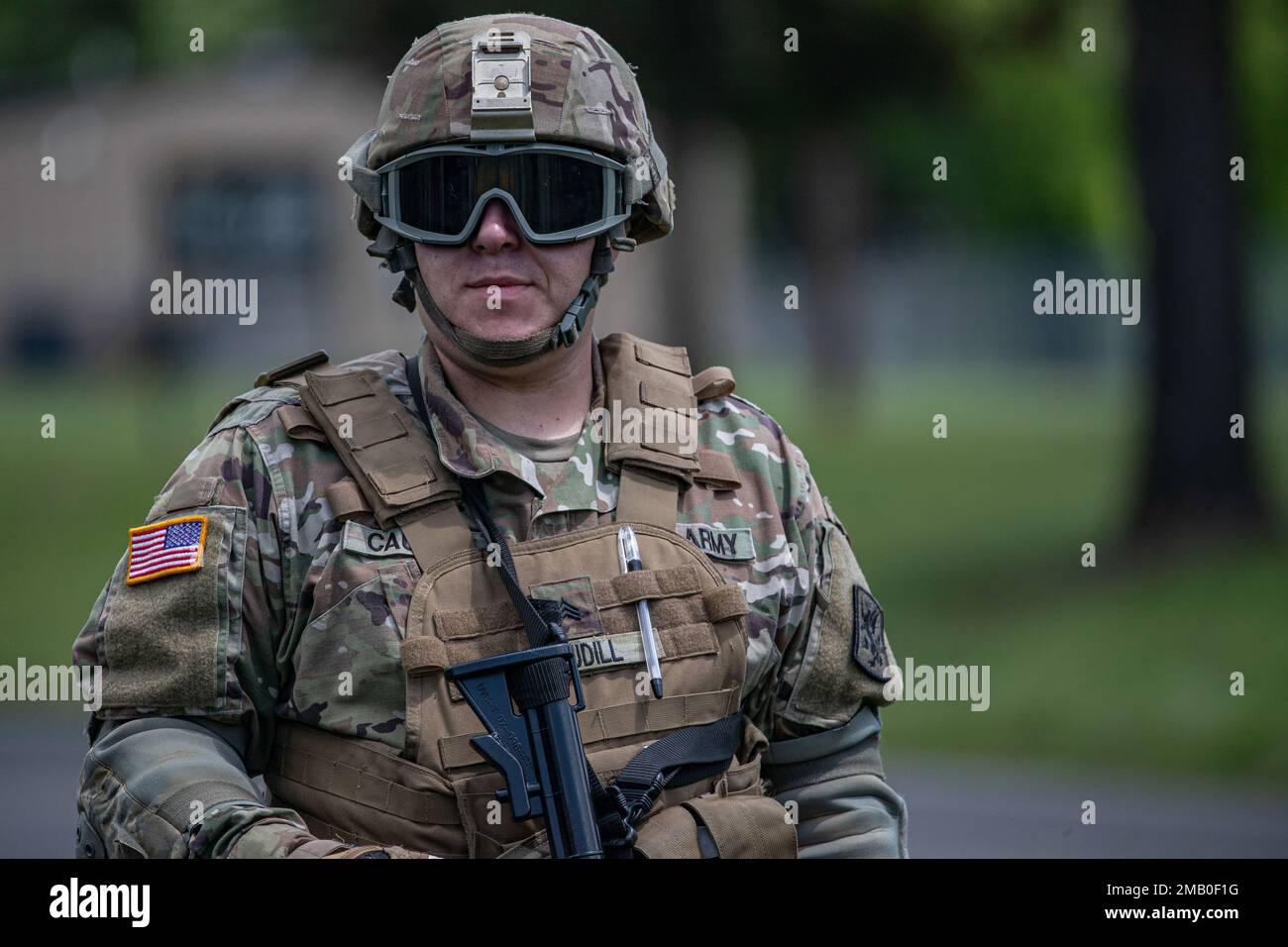 U.S. Army Soldiers and U.S. Air Force Airmen train with a New Jersey ...