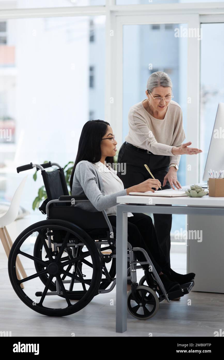 Human expertise hi-res stock photography and images - Alamy