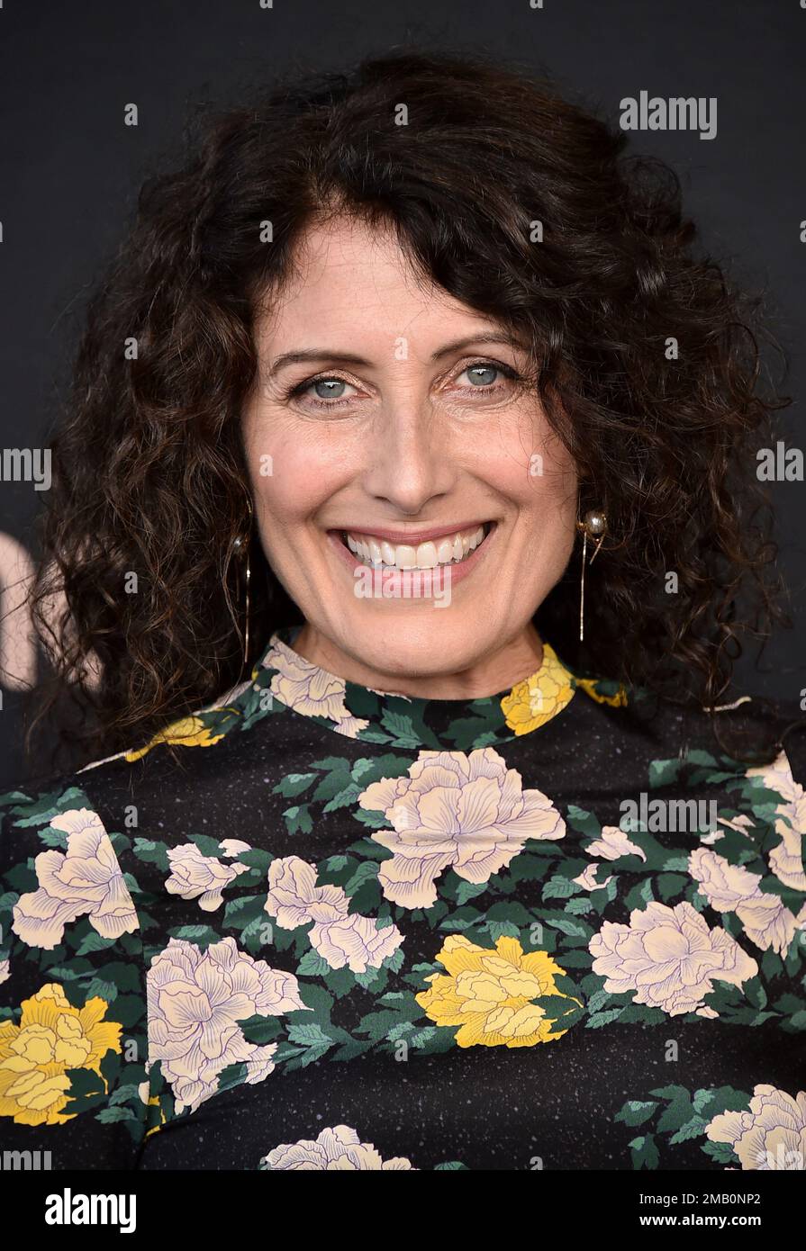 Lisa Edelstein arrives at the premiere of "House of the Dragon" on ...