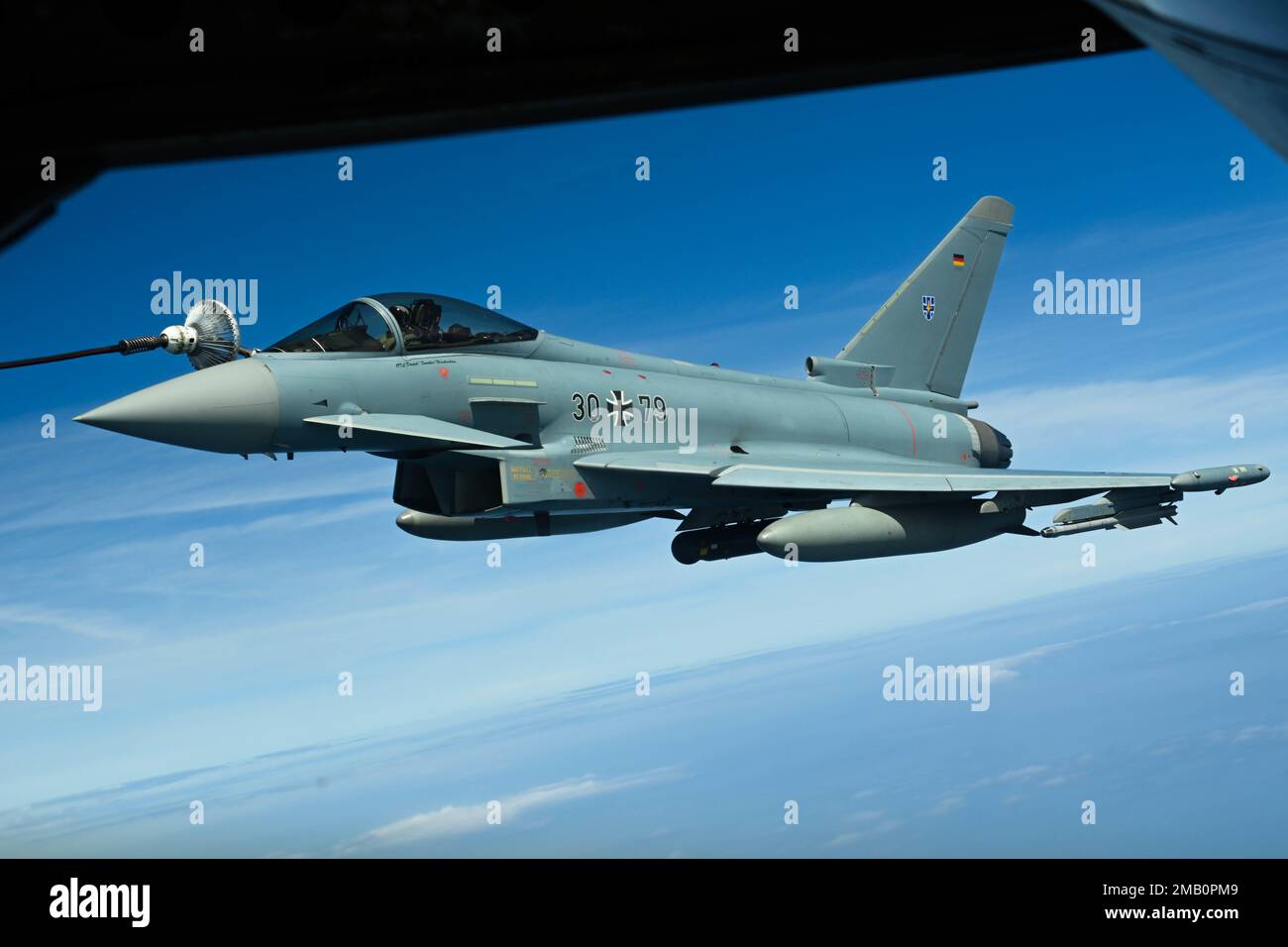 Multi point refueling system hi-res stock photography and images - Alamy