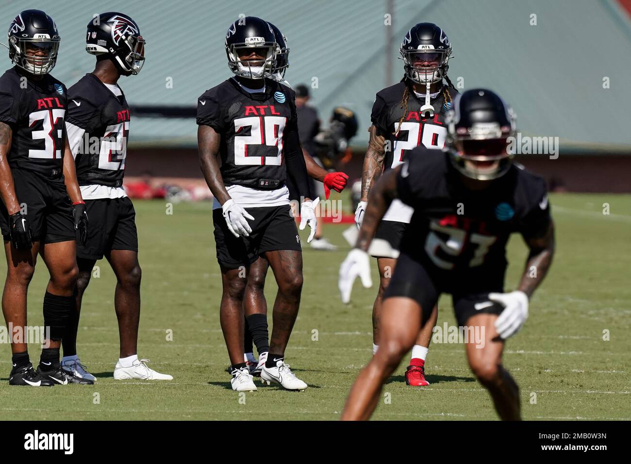 Atlanta Falcons cornerback Casey Hayward (29) takes part in drills at ...