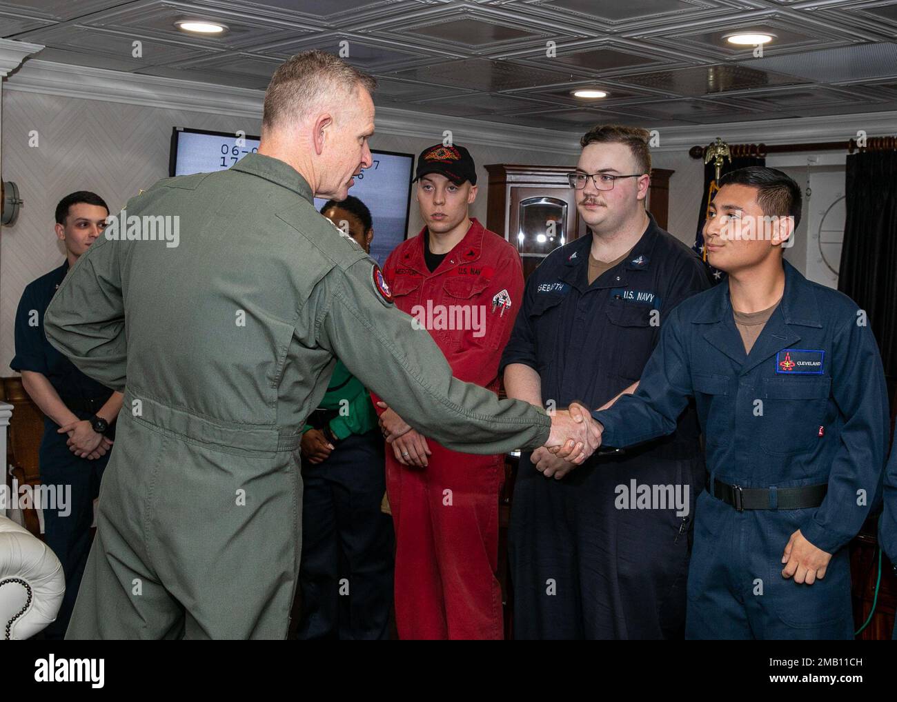 220609-N-QP737-2021 ATLANTIC OCEAN (June 9, 2022) Vice Adm. Daniel ...