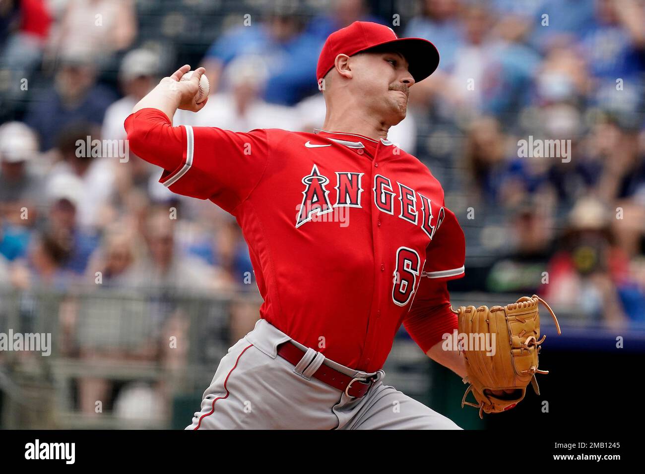 Los Angeles Angels starting catcher Janson Junk throws during the first ...