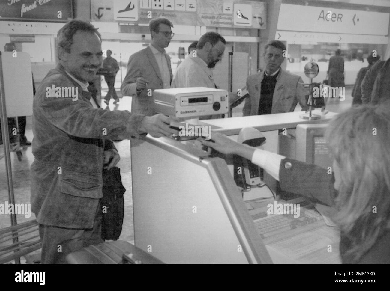 Judge Hans Christian Leiningen-Westerburg smiles at at Vienna-Schwechat ...