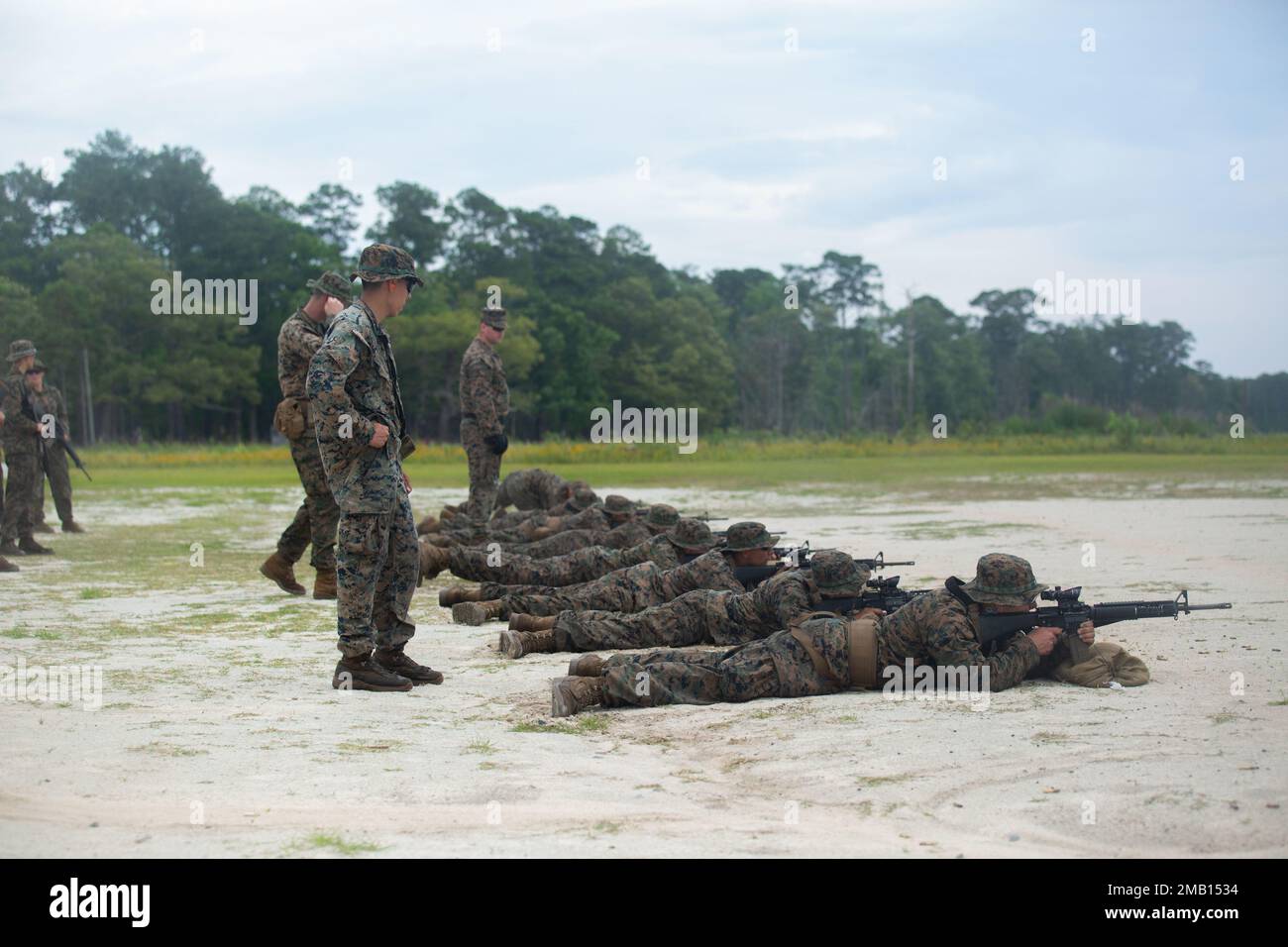 U.S. Marine Corps Combat Skills Program (CSP) participants execute a ...