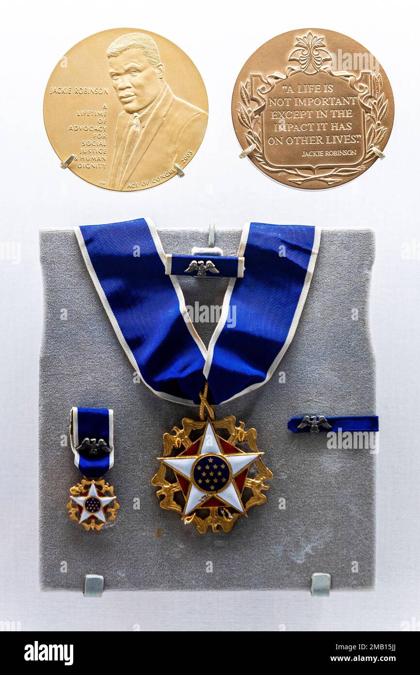 Jackie Robinson Medal Of Freedom
