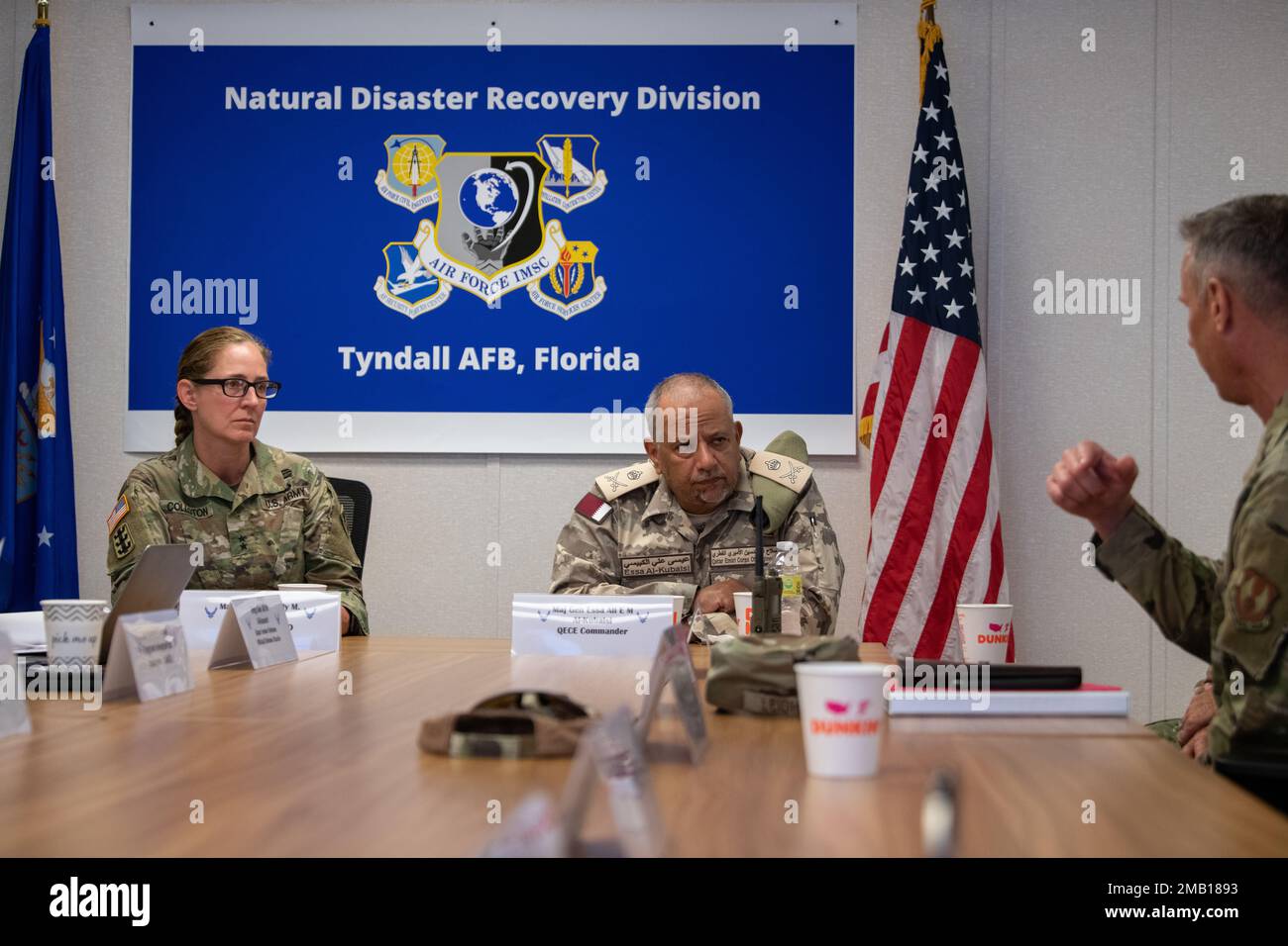 Trans atlantic division hi-res stock photography and images - Alamy