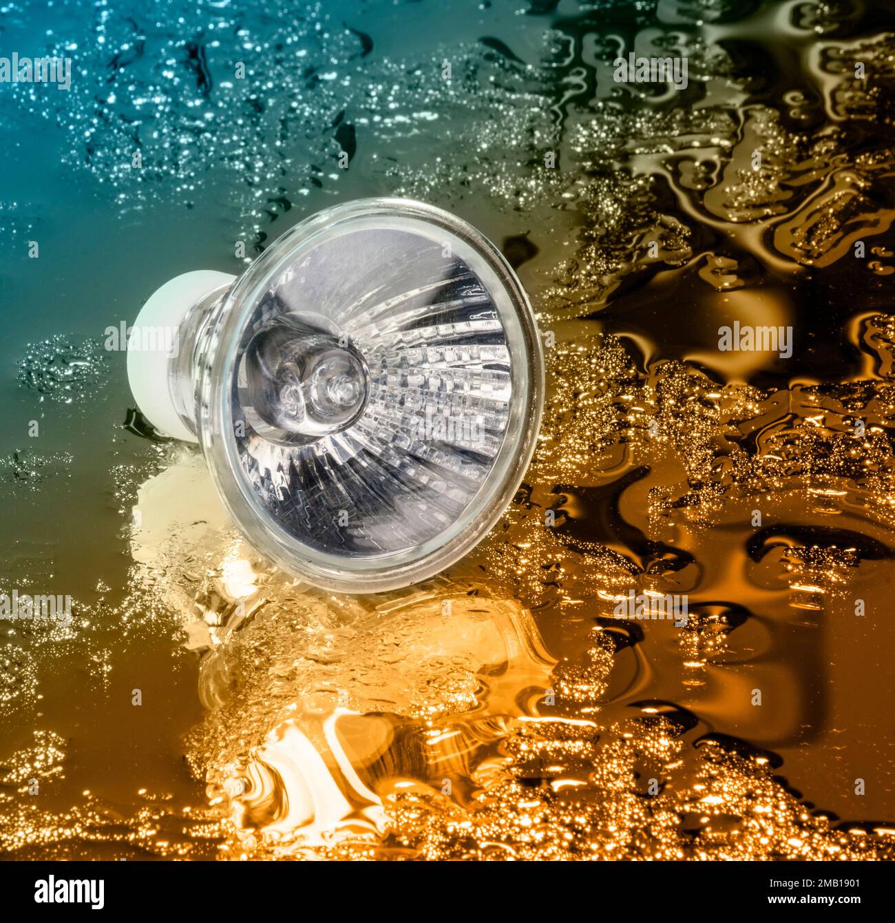 Lightbulb detail hi-res stock photography and images - Alamy