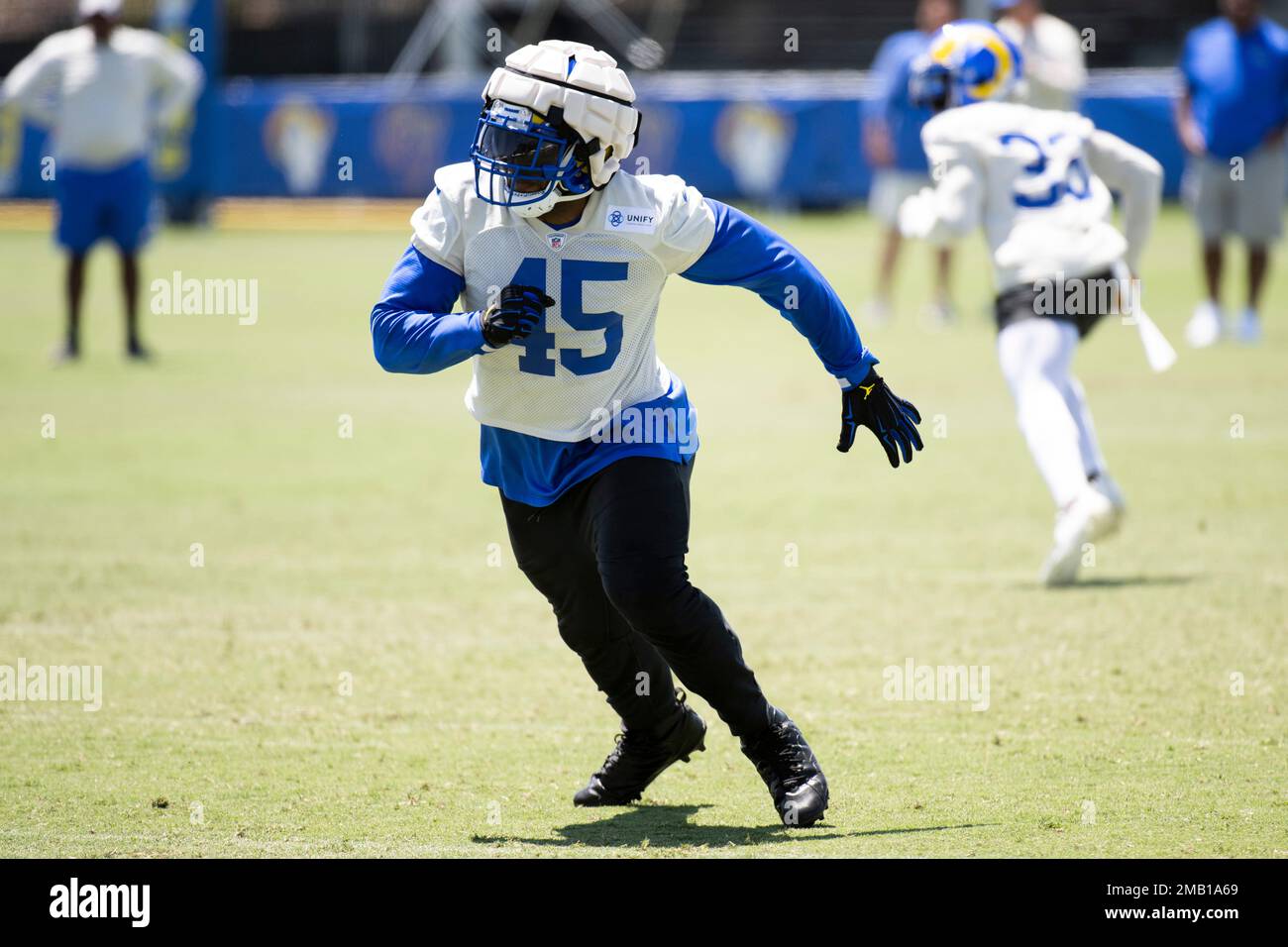 Los Angeles Rams linebacker Bobby Wagner runs during NFL football ...
