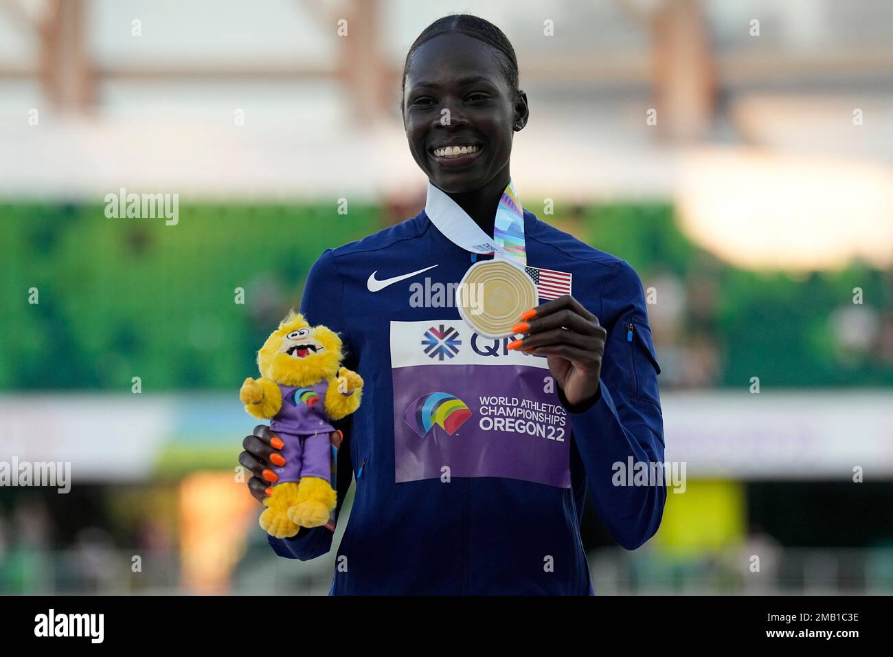 Gold medalist Athing Mu, of the United States, in the women's 800-meter ...