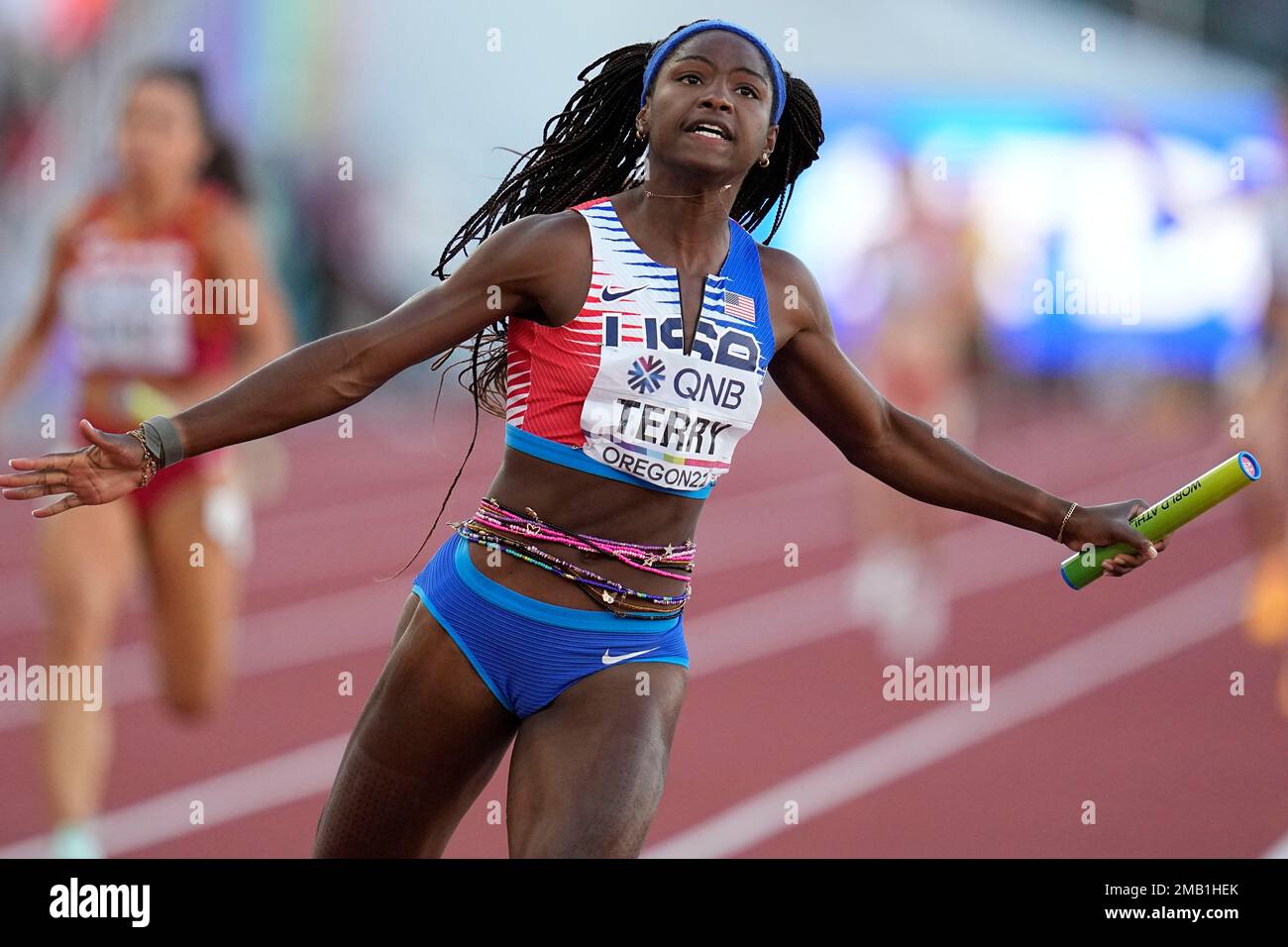 Twanisha Terry, of the United States, wins the final in the women's ...